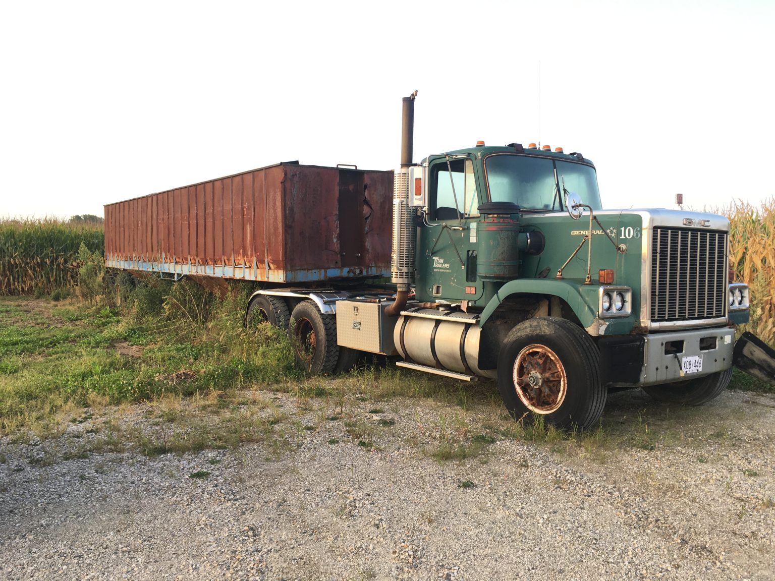 12 Features of the Titan Hopper You Need to Know | Titan Trailers